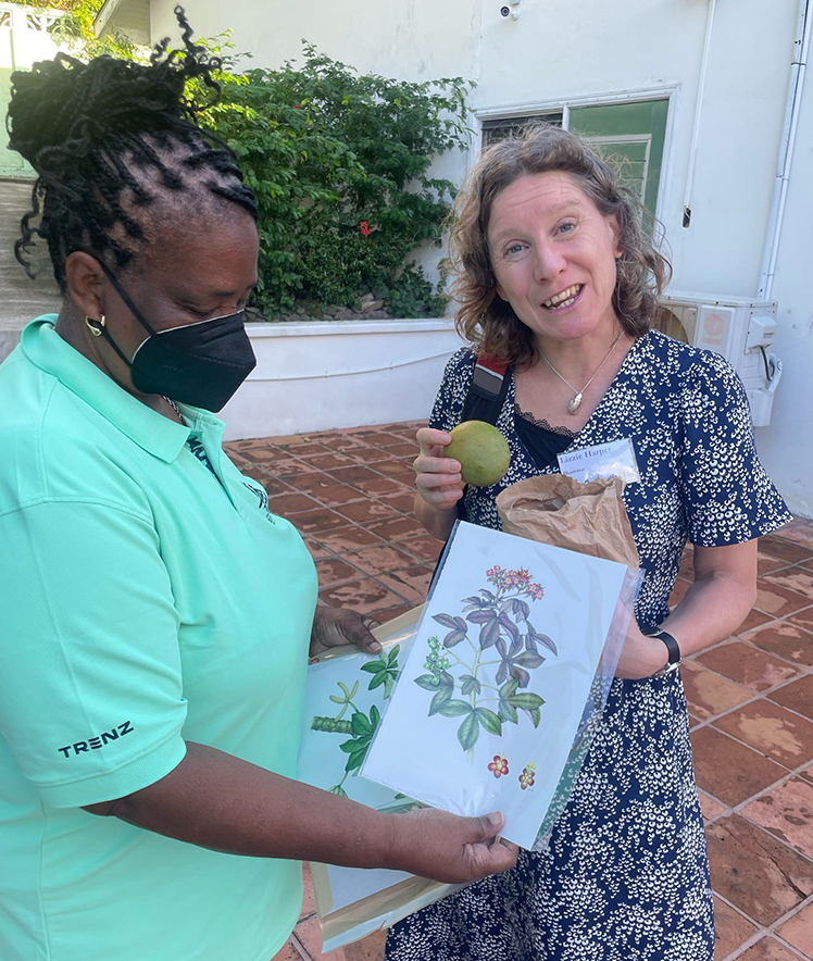 Lizzie Harper and Sarita fraqncis MNT - Lizzie Harper